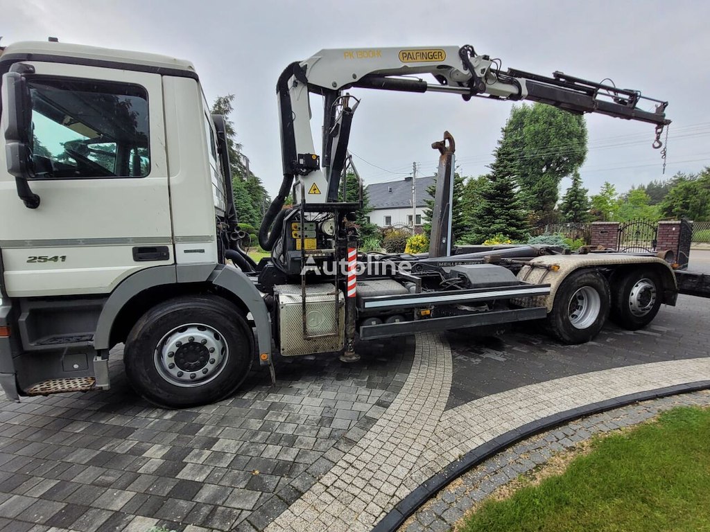 Mercedes-Benz Actros 2541 kamion rol kiper