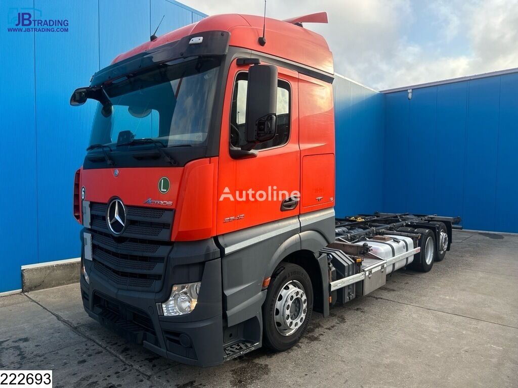 Mercedes-Benz Actros 2542 EURO 6, BDF vozilo za prevoz kontejnera