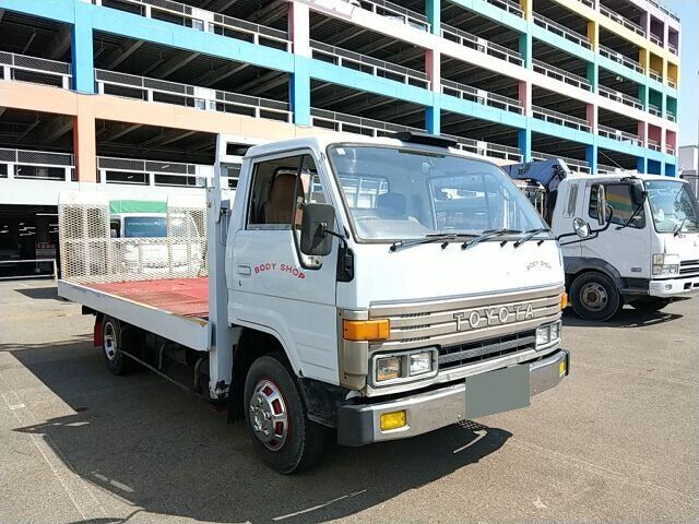 Toyota DYNA šlep auto