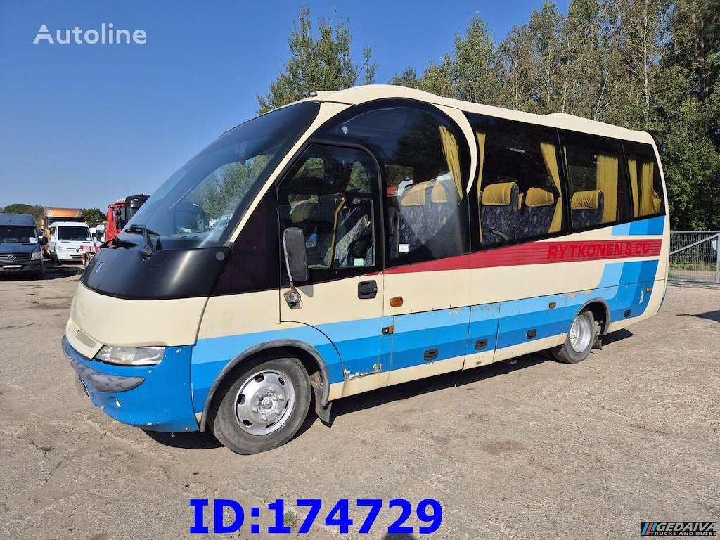 Mercedes-Benz Vario 815 26-Seater turistički autobus