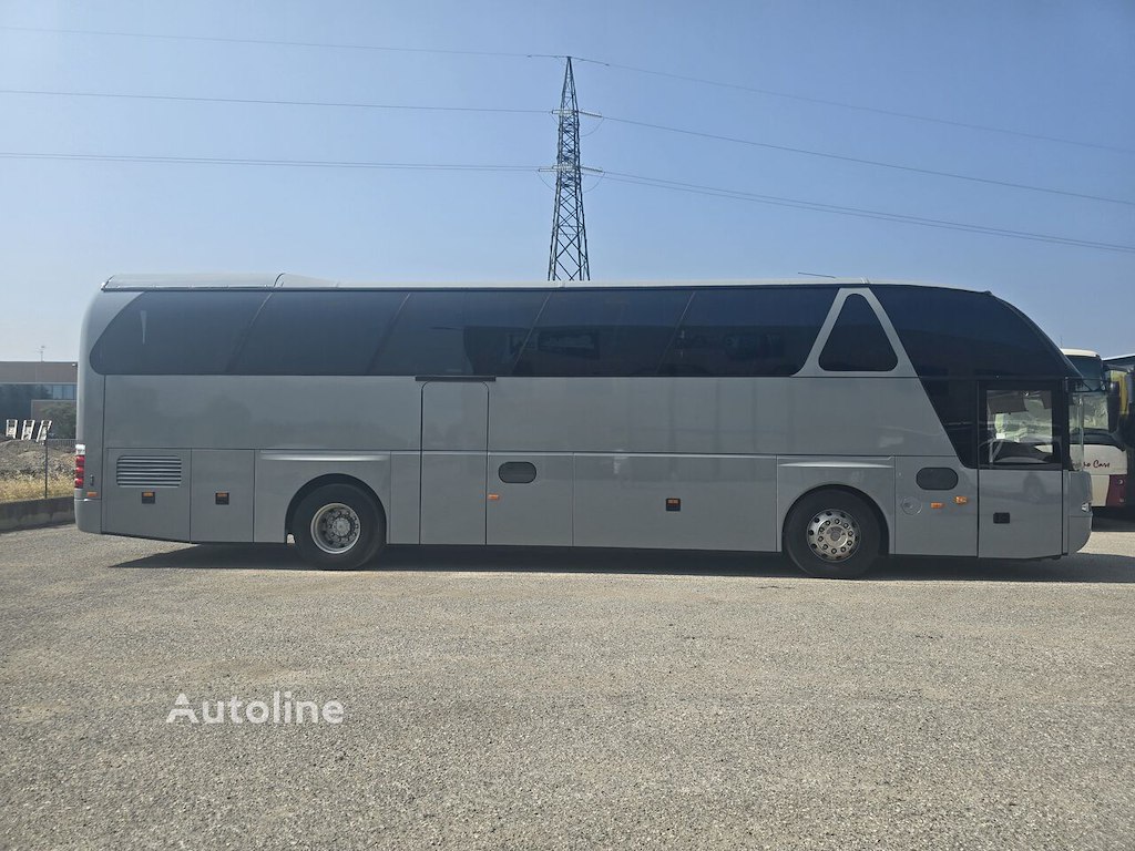 Neoplan N516 turistički autobus