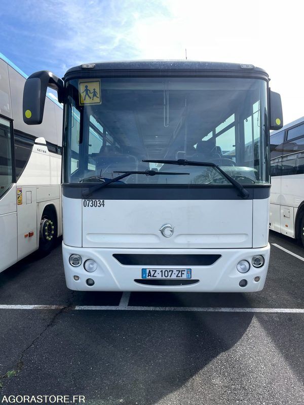 Prodaje se IVECO AXER 12.80m prigradski autobus na aukciji