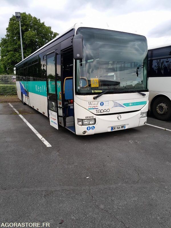 Prodaje se IVECO CROSSWAY prigradski autobus na aukciji