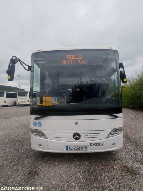 Prodaje se Mercedes-Benz INTOURO prigradski autobus na aukciji