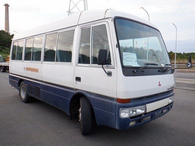 Mitsubishi ROSA prigradski autobus