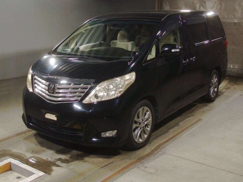 Toyota ALPHARD minivan