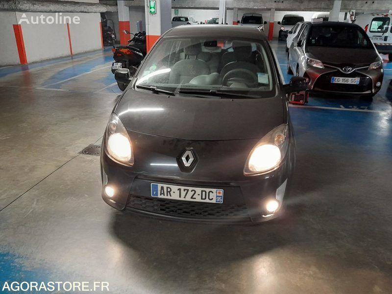 Prodaje se Renault TWINGO hečbek na aukciji