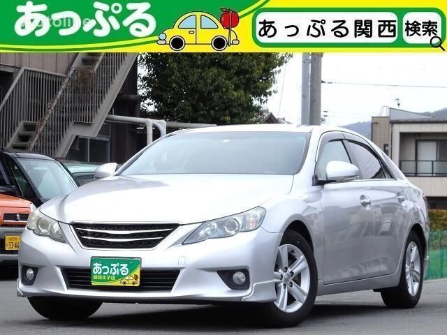 Toyota MARK X sedan