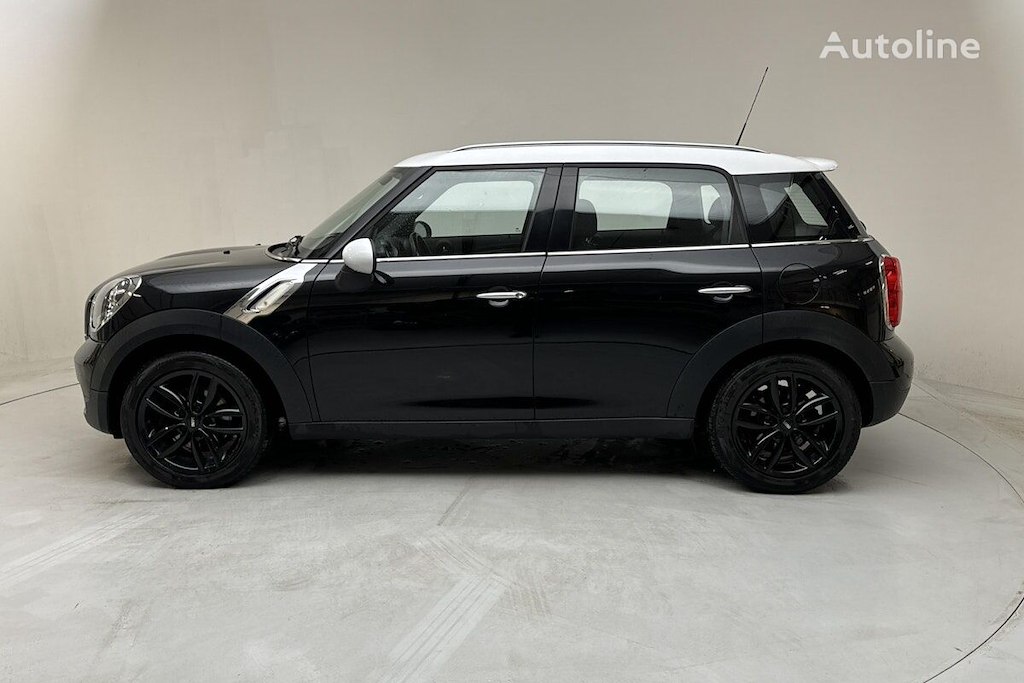 Prodaje se Mini Cooper hečbek na aukciji