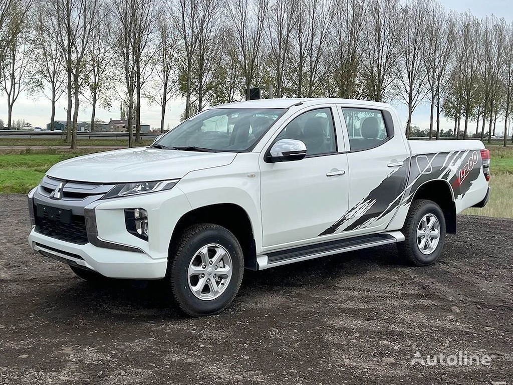 Novi Mitsubishi L 200 GLX Double Cab Pick-up (8 units) pikap (DIV4706)