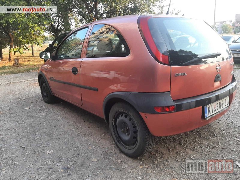 Opel Corsa C samo 999e!!!