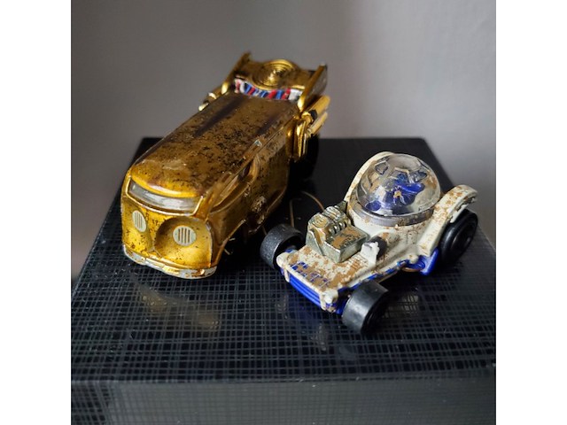 Star Wars Hot Wheels  R2-D2 &;; C-3PO VW 2014 g. RETKO !!