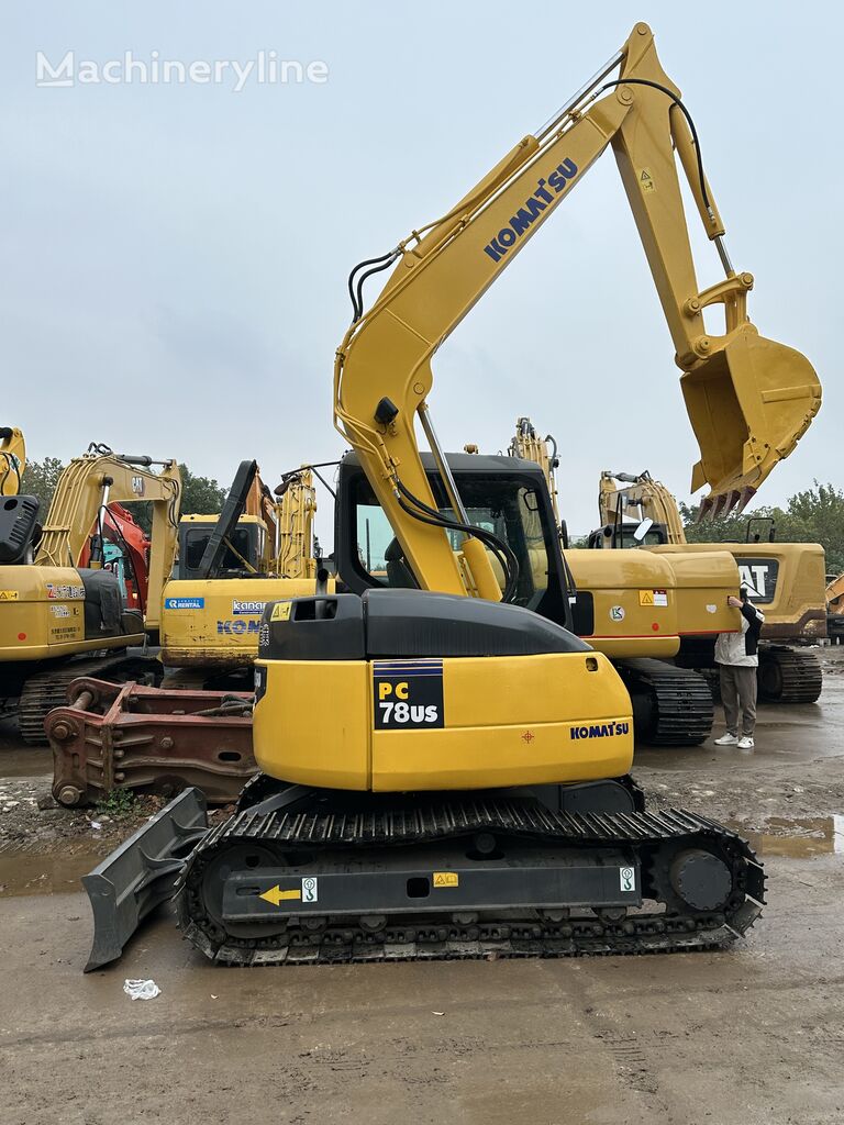 Komatsu PC78US bager guseničar