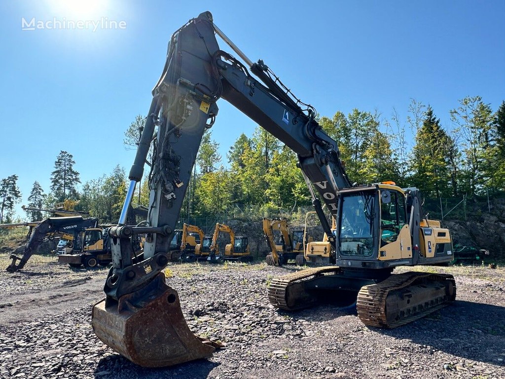 Prodaje se Volvo EC300DL m/ Montabert boretårn mini bager na aukciji