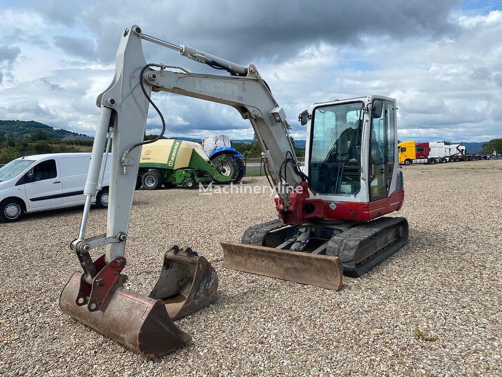 Takeuchi TB250 mini bager