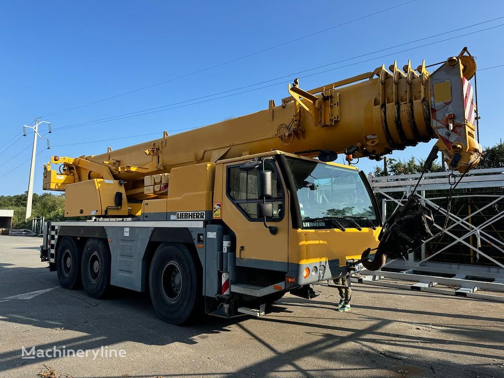 Liebherr LTM 1055 3.2 pokretna dizalica