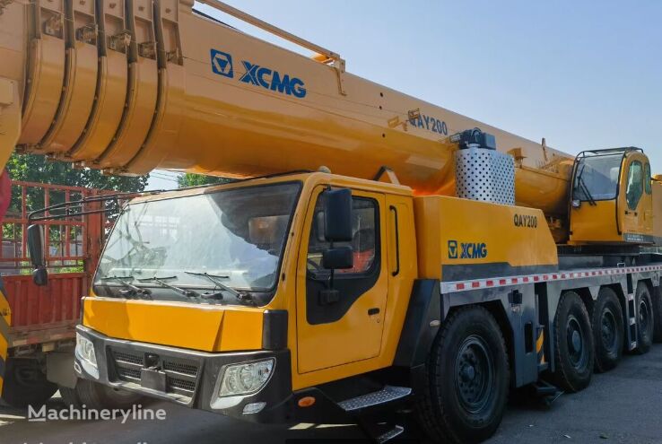 XCMG QAY200 XCA200 200 TON TRUCK MOBILE CRANE pokretna dizalica