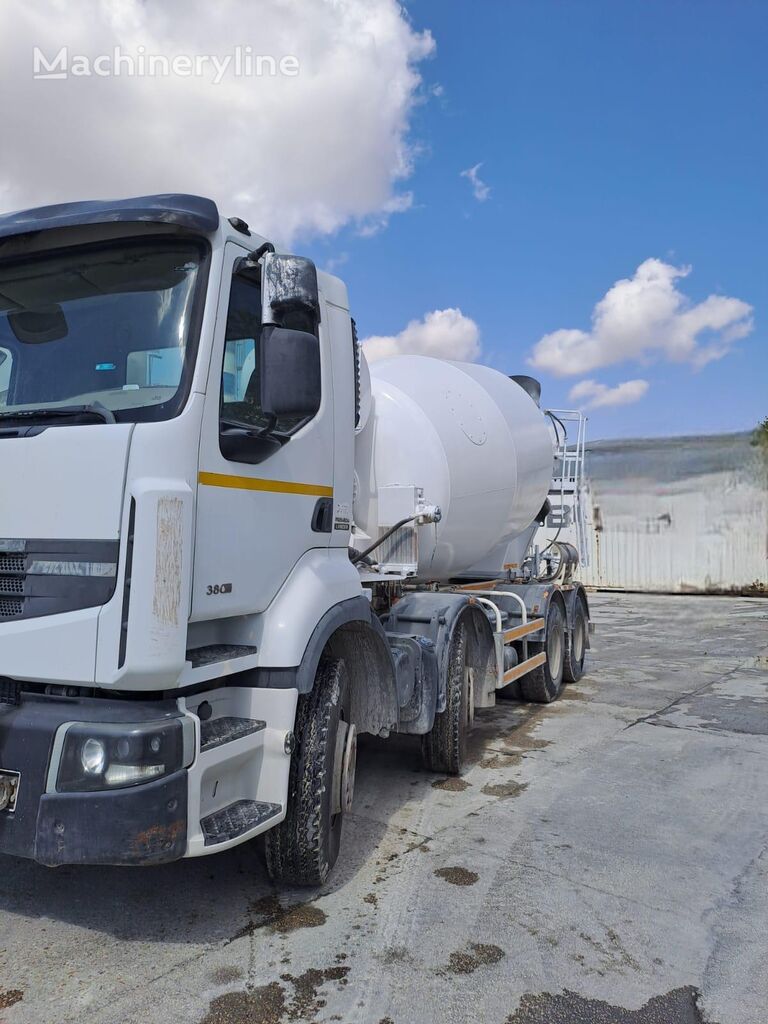 IMER-L&T na šasiji Renault 380 kamion s mešalicom za beton