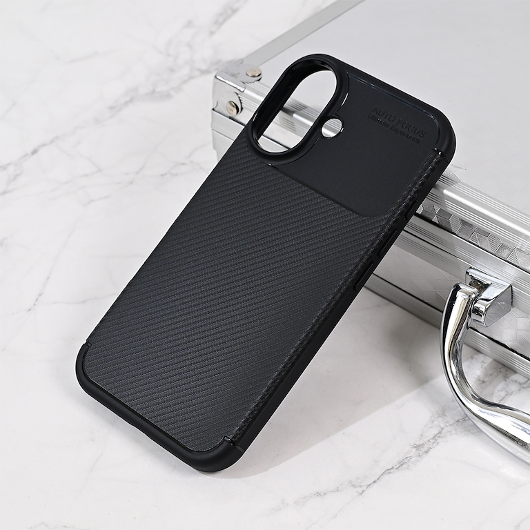 Zastitna maska (futrola) Defender Carbon - iPhone 16 6.1 crna