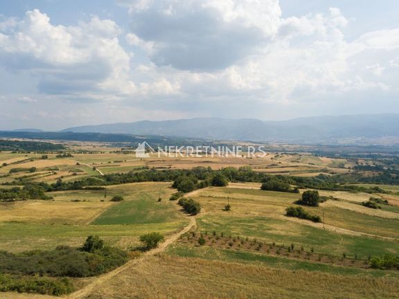 PLACEVI U VRMDŽI KOD SOKOBANJE