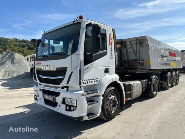 IVECO Stralis 440 tegljač