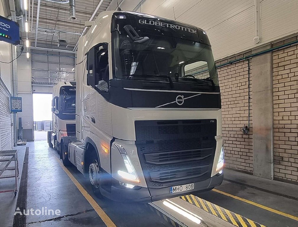 Prodaje se Volvo FH 460 tegljač na aukciji