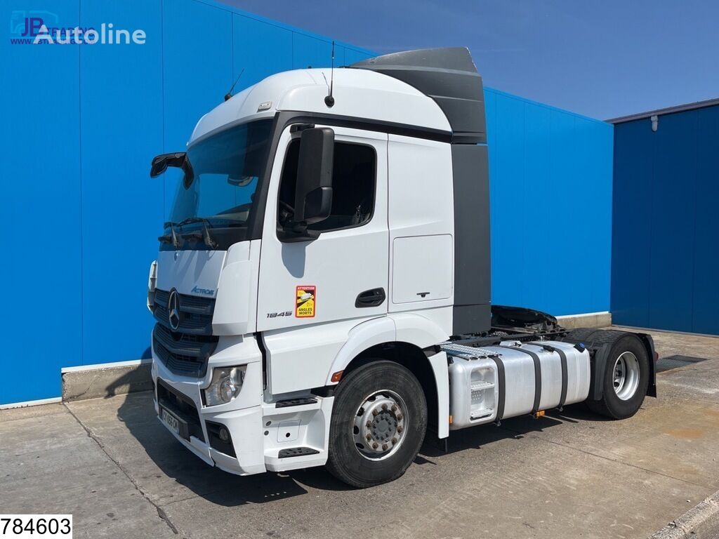 Mercedes-Benz Actros 1845 EURO 6 tegljač