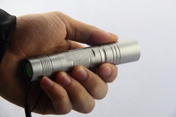 CREE jaka lampa malih dimenzija