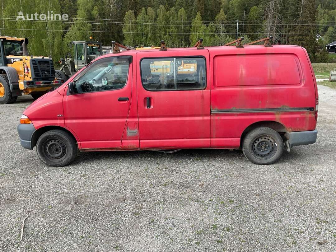 Prodaje se Toyota Hiace minibus furgon na aukciji