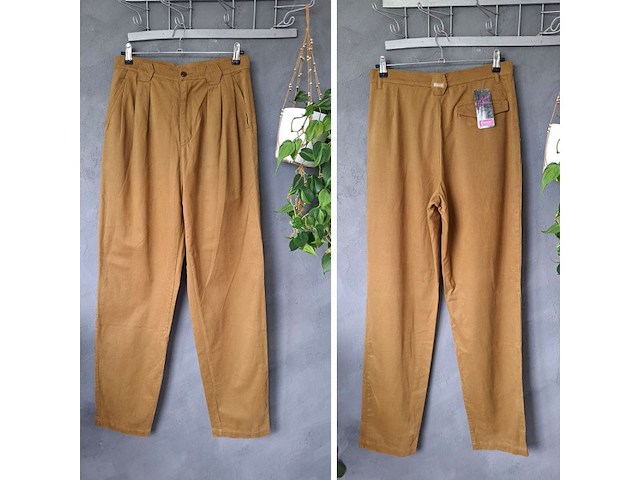 Vintage muske pantalone struk 39