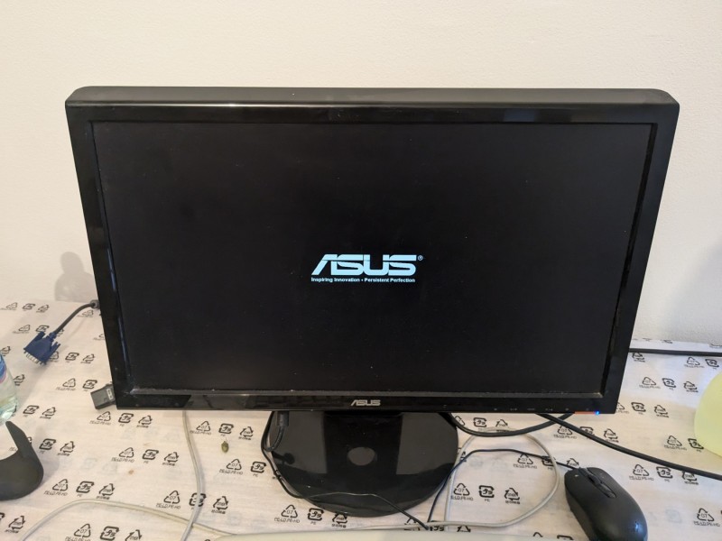 Asus VH222