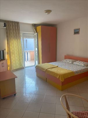 Crna Gora, Petrovac, apartman