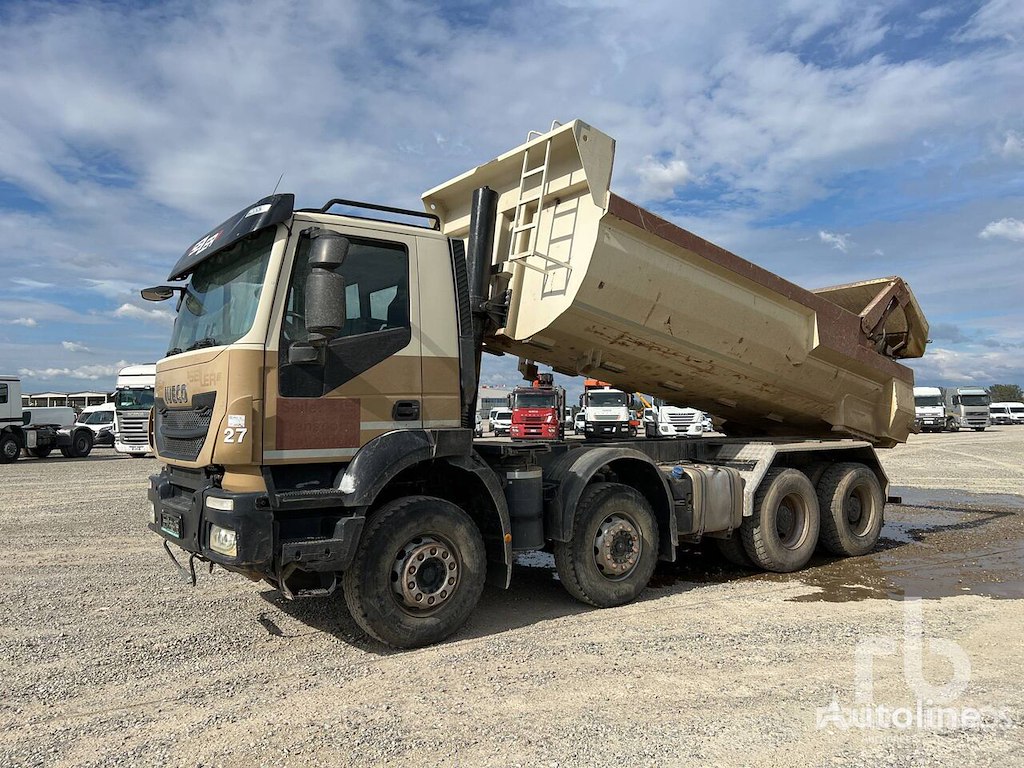 Prodaje se IVECO TRAKKER 410 8x4 kiper na aukciji