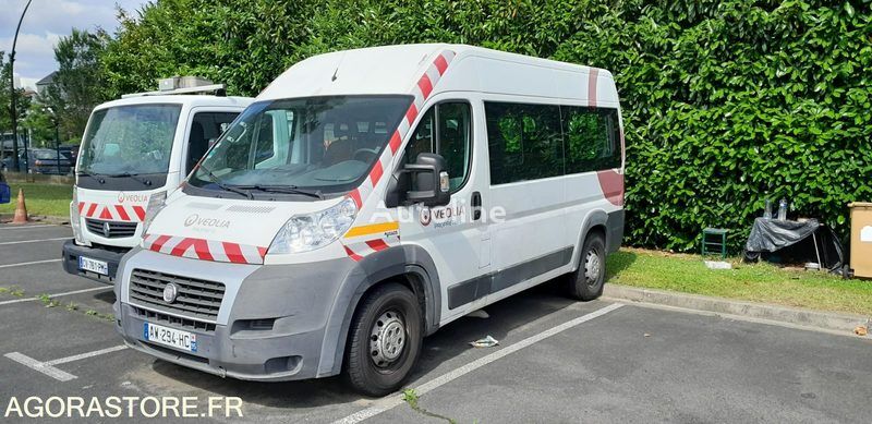 Prodaje se FIAT DUCATO minibus furgon na aukciji