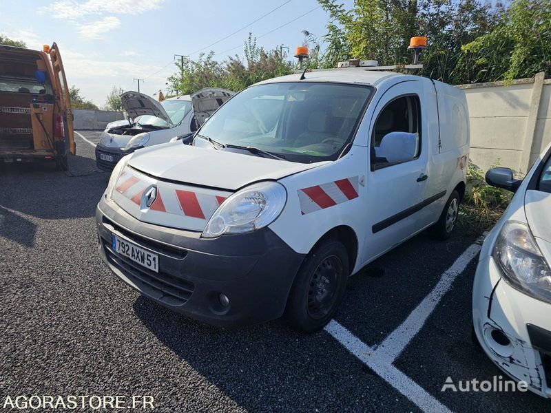 Prodaje se Renault Kangoo laki furgon na aukciji