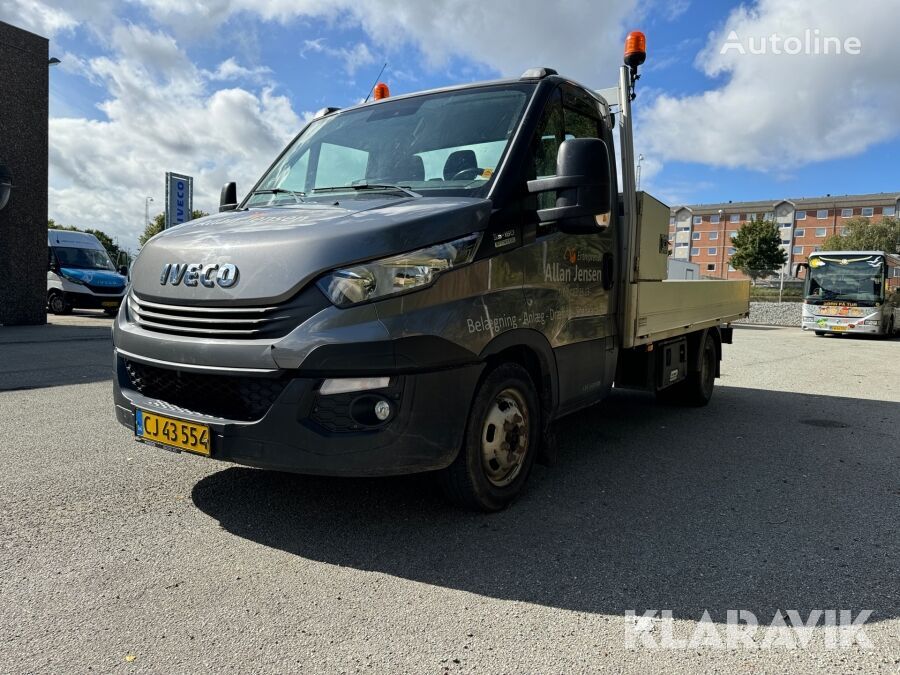 Prodaje se IVECO 35C18 3,0D WB3750 kamion s ravnom platformom na aukciji