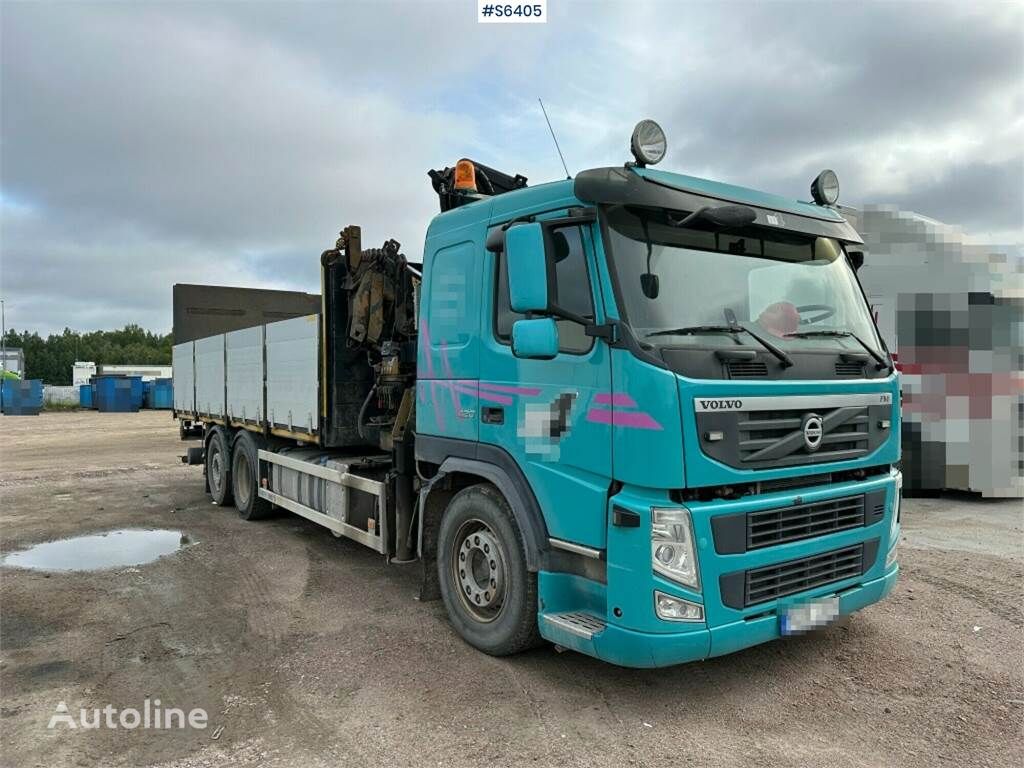 Volvo FM 6x2 crane truck with Hiab 280-5 and tail lift kamion s ravnom platformom