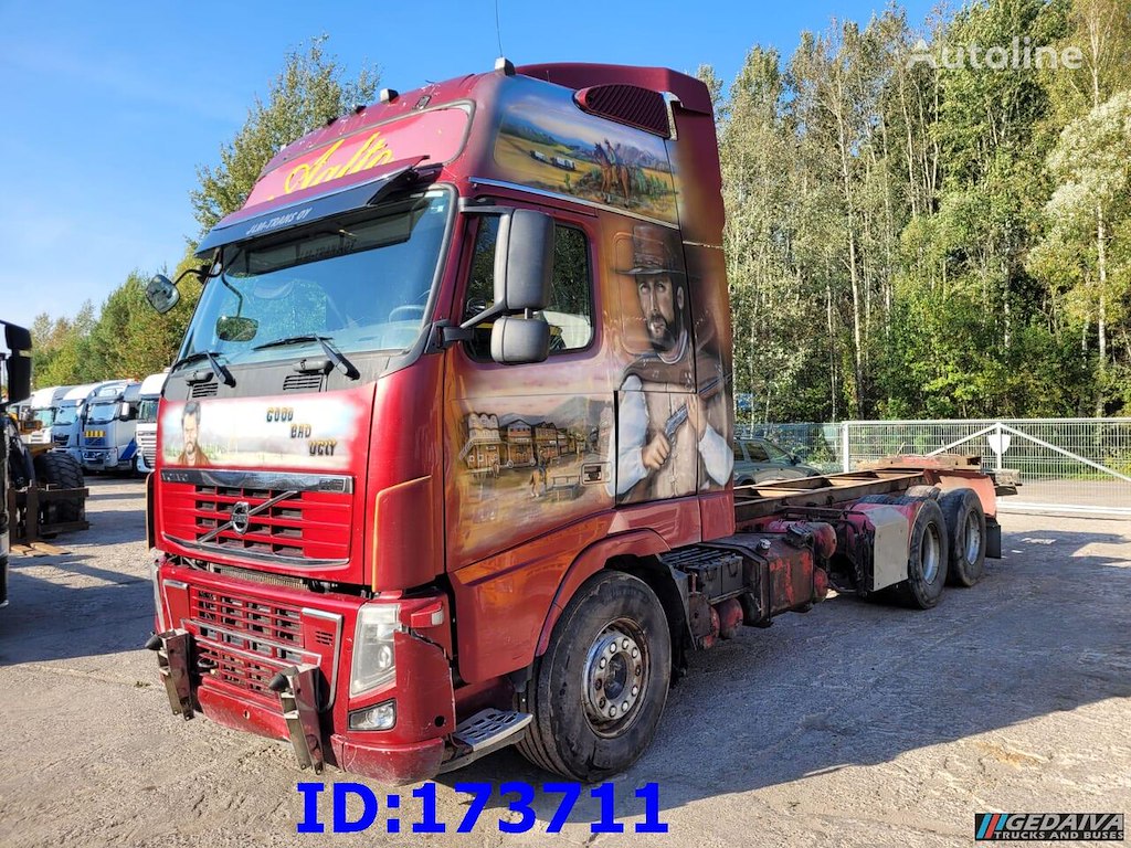 Volvo FH16 700 6x4 kamion šasija