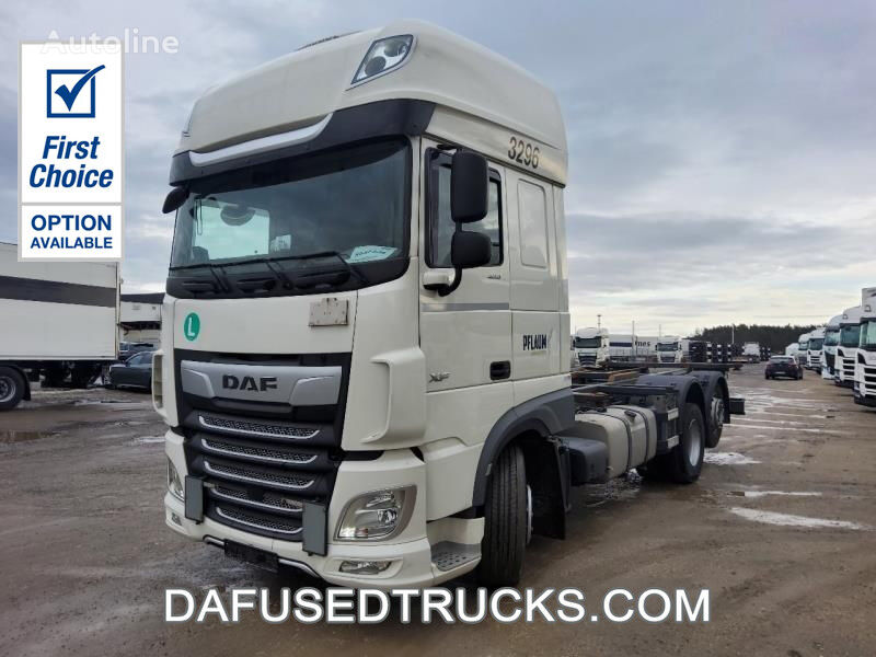 DAF FAN XF480 vozilo za prevoz kontejnera