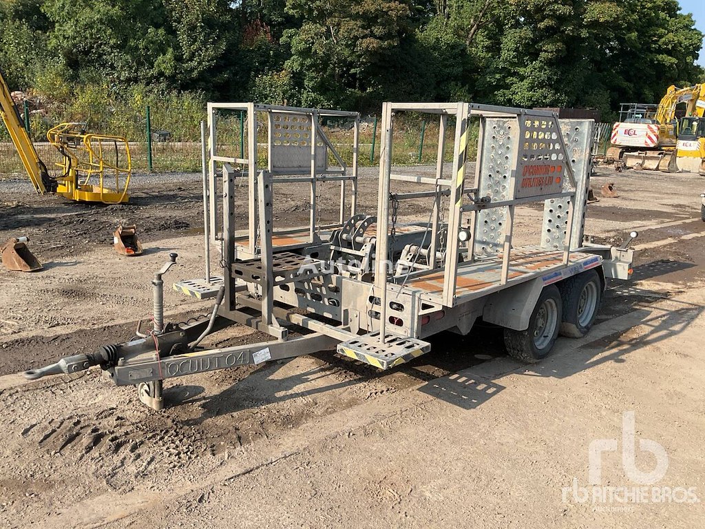 Prodaje se Indespension PL3500 2750 kg T/A Digadoc prikolicu za građevinske strojeve na aukciji