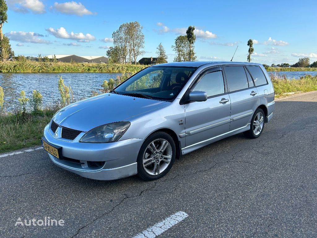 Mitsubishi Lancer karavan