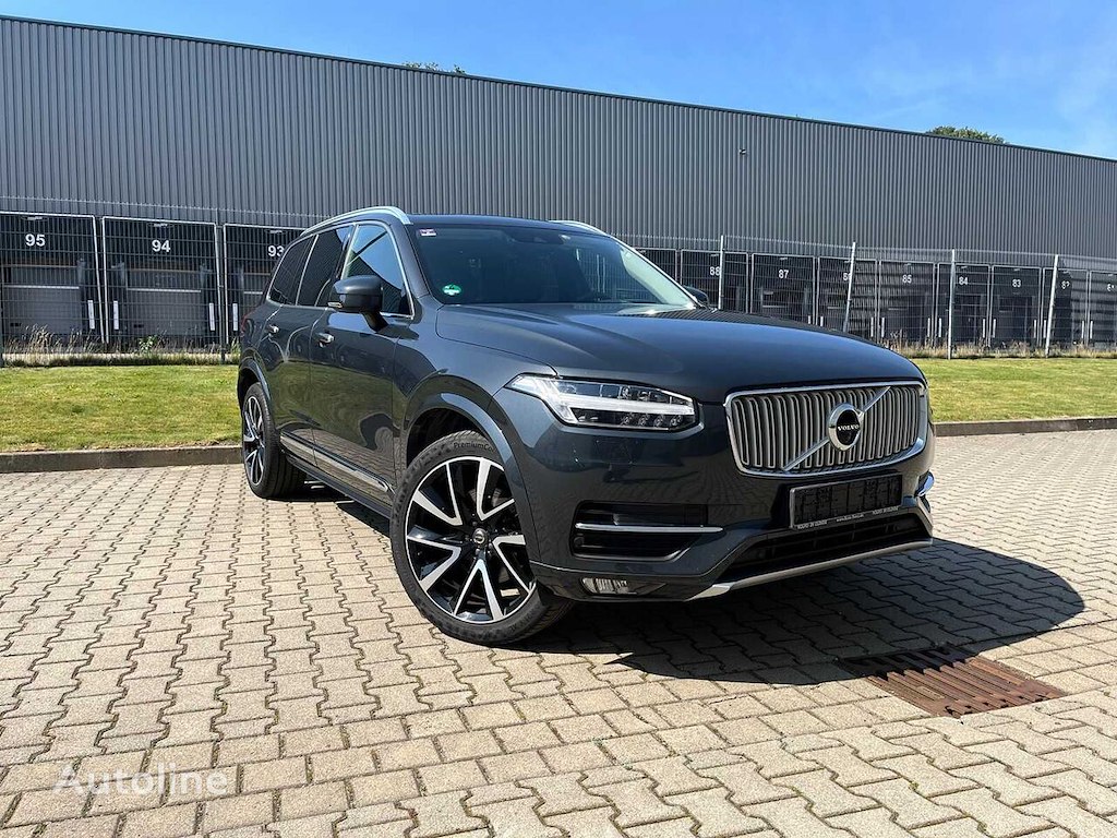 Prodaje se Volvo XC90 krosover na aukciji