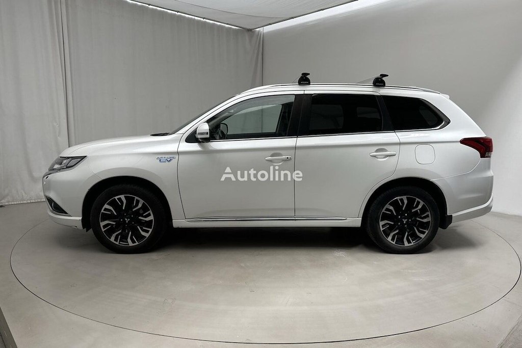 Prodaje se Mitsubishi Outlander krosover na aukciji