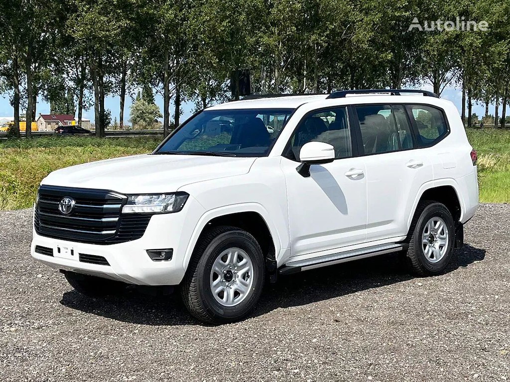 Novi Toyota Land Cruiser 300 GX.R Sports Utility Vehicle (SUV) (8 units) terenac (TO4896)