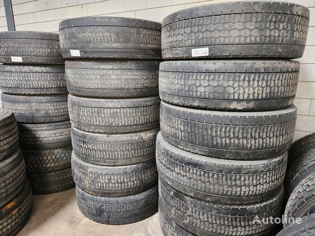 Prodaje se Bridgestone Vrachtwagenband (18x) gumu za kamione na aukciji