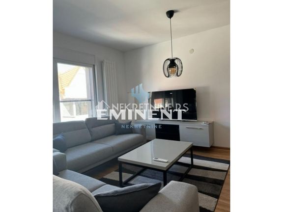 Voždovac, Lekino brdo, Braće Kovač, 3.0, 75m2, 1200 EUR