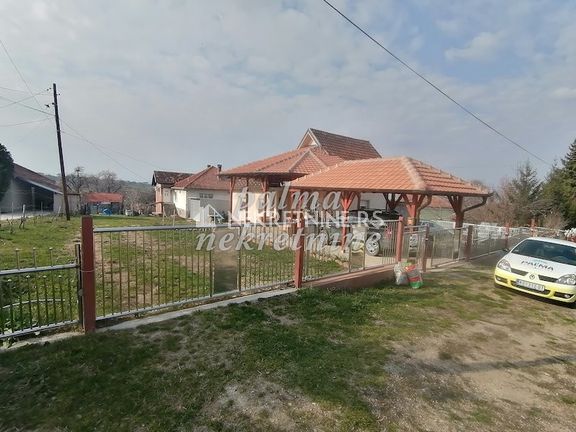 prodaja, kuće samostalna kuća, Kragujevac Beloševac