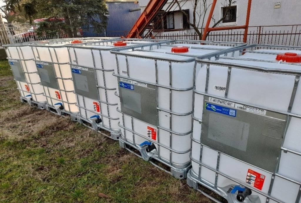 Idealno čisti IBC kontejneri – cisterne 1000l