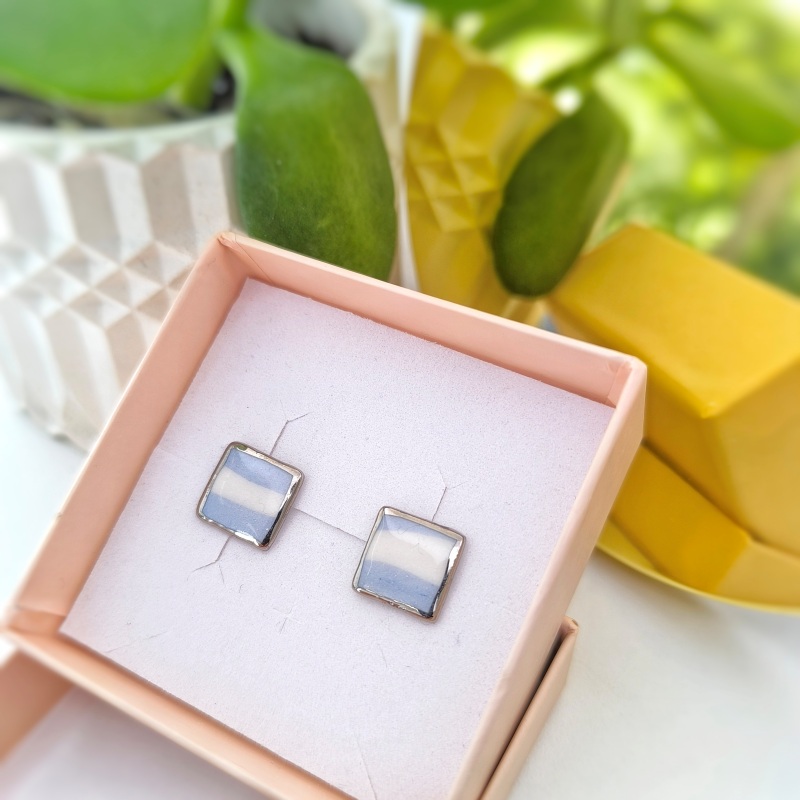 Mini Square Blue & White Platinum