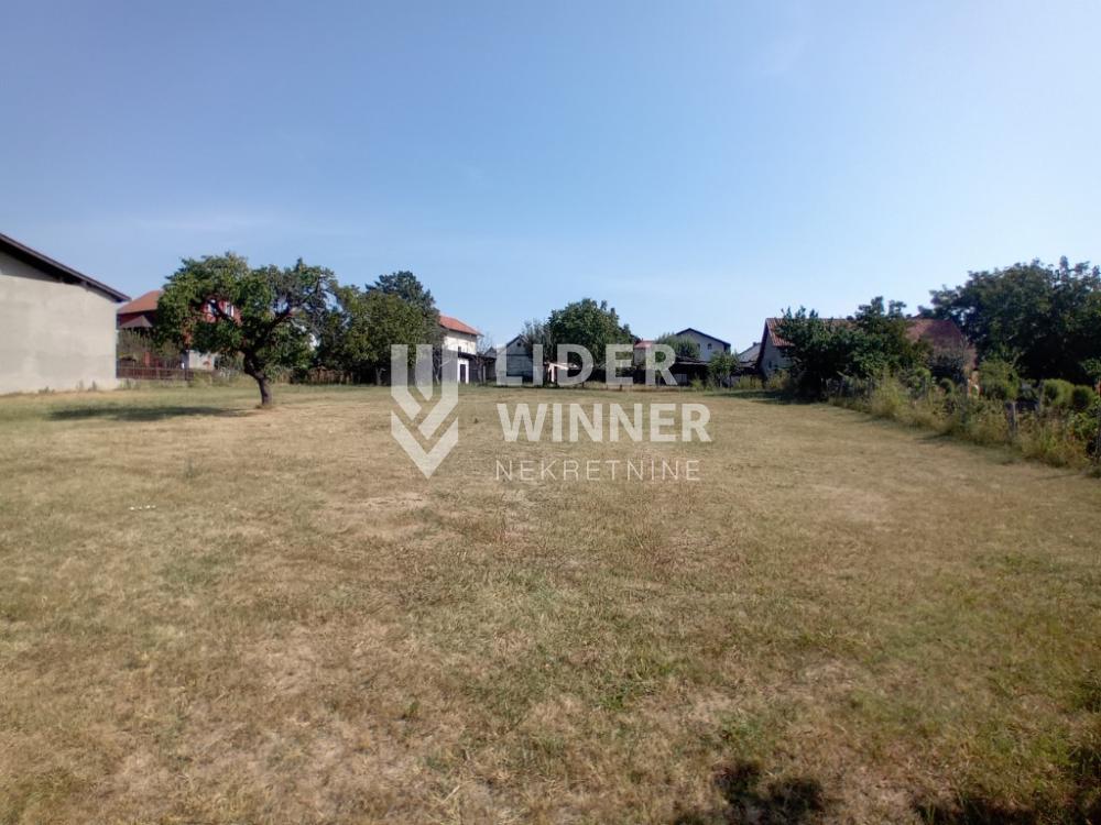 Plac u zoni porodične gradnje ID#130269 102.000 €